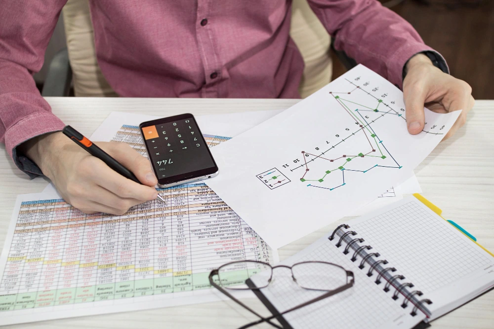 How to Calculate Cash Flow & Create Its Projections, Complete Guide!