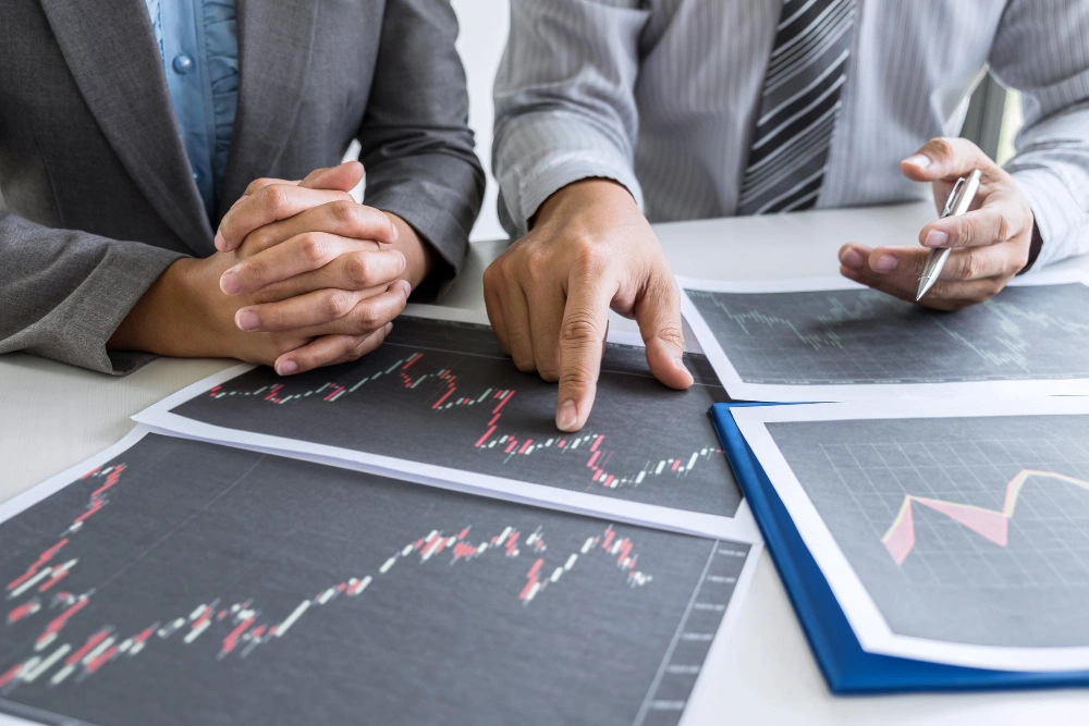 Hedging: An Effective Strategy to Reduce Investment Risk